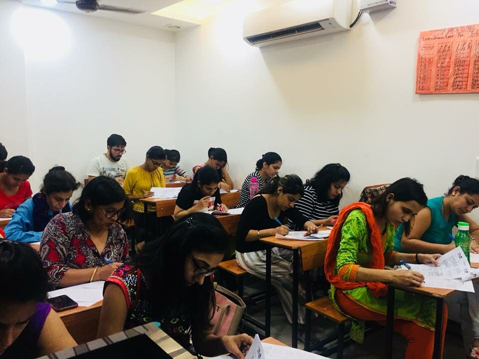 The Exam Guru | Best Coaching Centre for SSC, Bank, CTET Exams